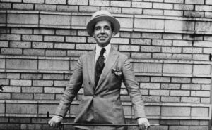The 20 Most Famous Ponzi Schemes in History - Value of Stocks